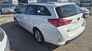 Balts Toyota Auris 2014 Kauņa, ar dzinēja tilpumu 1.80 L un nobraukumu 249 tūkst. km par 4600 €, foto 5 vietnē AUTOMOTO.COM.LV