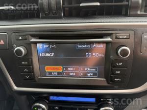 Balts Toyota Auris 2014 Rīga, ar dzinēja tilpumu 1.60 L un nobraukumu 175 tūkst. km par 7490 €, foto 21 vietnē AUTOMOTO.COM.LV