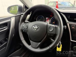 Balts Toyota Auris 2014 Rīga, ar dzinēja tilpumu 1.60 L un nobraukumu 175 tūkst. km par 7490 €, foto 22 vietnē AUTOMOTO.COM.LV