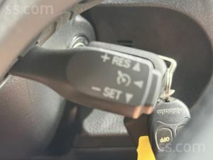 Balts Toyota Auris 2014 Rīga, ar dzinēja tilpumu 1.60 L un nobraukumu 175 tūkst. km par 7490 €, foto 30 vietnē AUTOMOTO.COM.LV