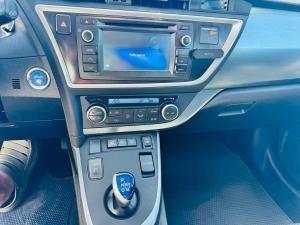 Balts Toyota Auris 2014 Kauņa, ar dzinēja tilpumu 1.80 L un nobraukumu 294 tūkst. km par 8500 €, foto 11 vietnē AUTOMOTO.COM.LV