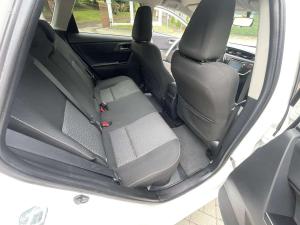 White Toyota Auris 2014 in Siauliai, with an engine capacity of 1.80 L and mileage of 335 thousand km for 6650 €, photo 14 on AUTOMOTO.COM.LV