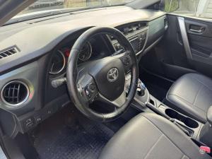 Balts Toyota Auris 2014 Utena, ar dzinēja tilpumu 1.80 L un nobraukumu 507 tūkst. km par 4650 €, foto 7 vietnē AUTOMOTO.COM.LV