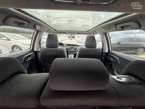 White Toyota Auris 2014 in Vilnius, with an engine capacity of 1.80 L and mileage of 253 thousand km for 9870 €, photo 9 on AUTOMOTO.COM.LV
