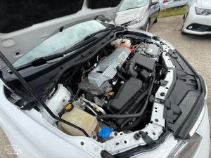 White Toyota Auris 2014 in Vilnius, with an engine capacity of 1.80 L and mileage of 253 thousand km for 9870 €, photo 21 on AUTOMOTO.COM.LV