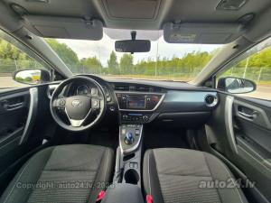 Белый Тойота Аурис 2014 в Таллин, объемом двигателя 1.80 л и пробегом 149 тыс. км за 10900 €, фото 26 на AUTOMOTO.COM.LV