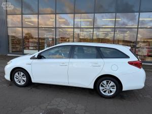 Balts Toyota Auris 2015 Viļņa, ar dzinēja tilpumu 1.80 L un nobraukumu 207 tūkst. km par 9150 €, foto 8 vietnē AUTOMOTO.COM.LV