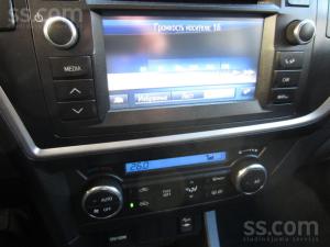 Balts Toyota Auris 2015 Rīga, ar dzinēja tilpumu 2.00 L un nobraukumu 213 tūkst. km par 5400 €, foto 10 vietnē AUTOMOTO.COM.LV