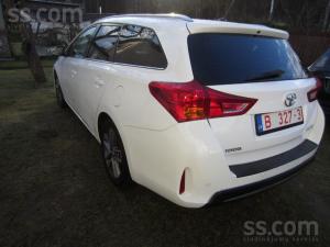 Balts Toyota Auris 2015 Rīga, ar dzinēja tilpumu 2.00 L un nobraukumu 213 tūkst. km par 5300 €, foto 6 vietnē AUTOMOTO.COM.LV
