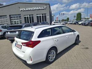 Balts Toyota Auris 2015 Kauņa, ar dzinēja tilpumu 1.36 L un nobraukumu 203 tūkst. km par 5700 €, foto 6 vietnē AUTOMOTO.COM.LV