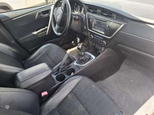 Balts Toyota Auris 2015 Kauņa, ar dzinēja tilpumu 1.36 L un nobraukumu 203 tūkst. km par 5700 €, foto 7 vietnē AUTOMOTO.COM.LV