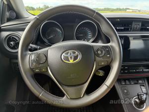 Balts Toyota Auris 2015 Tallina, ar dzinēja tilpumu 1.80 L un nobraukumu 268 tūkst. km par 8990 €, foto 11 vietnē AUTOMOTO.COM.LV
