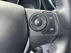 Balts Toyota Auris 2015 Alīta, ar dzinēja tilpumu 1.80 L un nobraukumu 270 tūkst. km par 8600 €, foto 11 vietnē AUTOMOTO.COM.LV