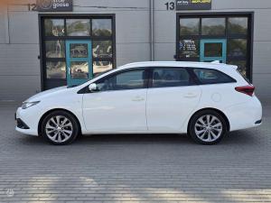 Balts Toyota Auris 2015 Viļņa, ar dzinēja tilpumu 1.80 L un nobraukumu 488 tūkst. km par 6900 €, foto 3 vietnē AUTOMOTO.COM.LV