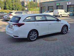 Balts Toyota Auris 2015 Viļņa, ar dzinēja tilpumu 1.80 L un nobraukumu 488 tūkst. km par 6900 €, foto 6 vietnē AUTOMOTO.COM.LV