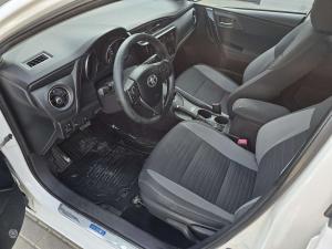Balts Toyota Auris 2015 Viļņa, ar dzinēja tilpumu 1.80 L un nobraukumu 488 tūkst. km par 6900 €, foto 9 vietnē AUTOMOTO.COM.LV