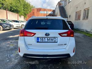 Balts Toyota Auris 2015 Tallina, ar dzinēja tilpumu 1.80 L un nobraukumu 415 tūkst. km par 5999 €, foto 8 vietnē AUTOMOTO.COM.LV