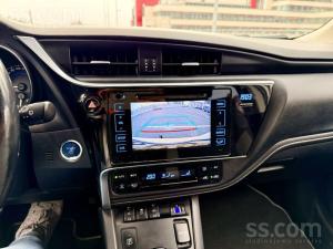 Balts Toyota Auris 2016 Rīga, ar dzinēja tilpumu 1.80 L un nobraukumu 201 tūkst. km par 8100 €, foto 9 vietnē AUTOMOTO.COM.LV