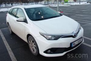 White Toyota Auris 2017 in Tukums, with an engine capacity of 1.60 L and mileage of 173 thousand km for 10200 €, photo  on AUTOMOTO.COM.LV