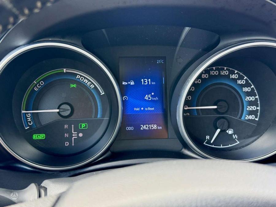 Balts Toyota Auris 2017 Vilkaviškis, ar dzinēja tilpumu 1.80 L un nobraukumu 242 tūkst. km par 10700 €, foto 13 vietnē AUTOMOTO.COM.LV