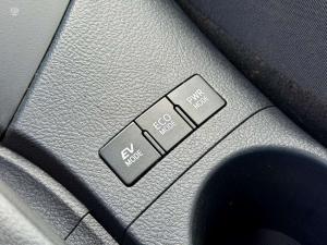 Balts Toyota Auris 2017 Vilkaviškis, ar dzinēja tilpumu 1.80 L un nobraukumu 242 tūkst. km par 10700 €, foto 16 vietnē AUTOMOTO.COM.LV