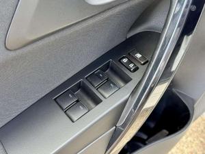 Balts Toyota Auris 2017 Vilkaviškis, ar dzinēja tilpumu 1.80 L un nobraukumu 242 tūkst. km par 10700 €, foto 17 vietnē AUTOMOTO.COM.LV