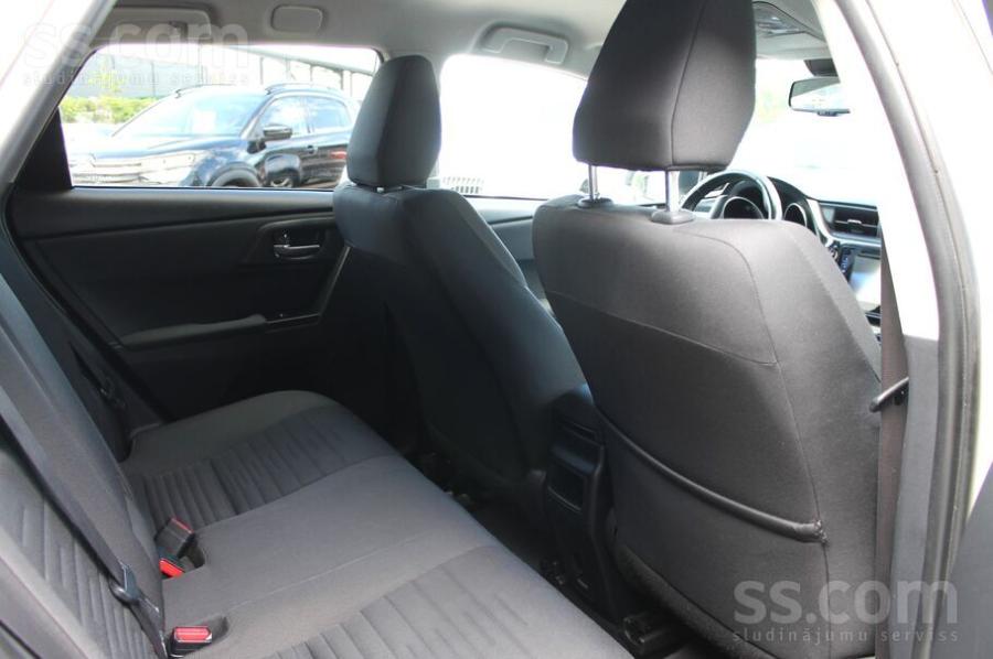 Balts Toyota Auris 2017 Rīga, ar dzinēja tilpumu 1.80 L un nobraukumu 0 tūkst. km par 8890 €, foto 15 vietnē AUTOMOTO.COM.LV