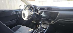 White Toyota Auris 2017 in Utena, with an engine capacity of 1.20 L and mileage of 191 thousand km for 7450 €, photo 12 on AUTOMOTO.COM.LV