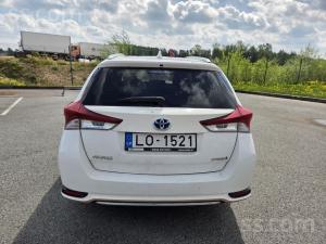 Balts Toyota Auris 2018 Rīga, ar dzinēja tilpumu 1.80 L un nobraukumu 290 tūkst. km par 8100 €, foto 5 vietnē AUTOMOTO.COM.LV