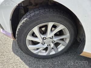 Balts Toyota Auris 2018 Rīga, ar dzinēja tilpumu 1.80 L un nobraukumu 290 tūkst. km par 8100 €, foto 9 vietnē AUTOMOTO.COM.LV