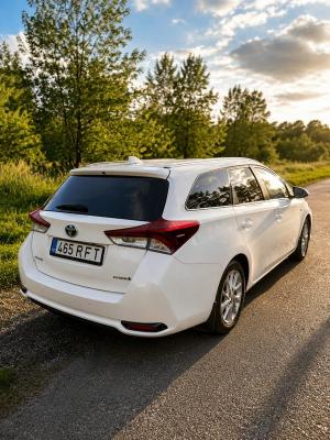 Balts Toyota Auris 2018 Tallina, ar dzinēja tilpumu 1.80 L un nobraukumu 261 tūkst. km par 9998 €, foto 8 vietnē AUTOMOTO.COM.LV