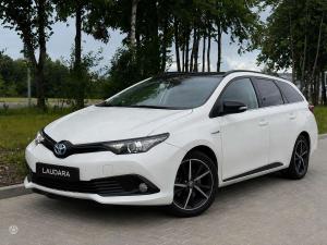 Balts Toyota Auris 2019 Viļņa, ar dzinēja tilpumu 1.80 L un nobraukumu 216 tūkst. km par 10800 €, foto  vietnē AUTOMOTO.COM.LV