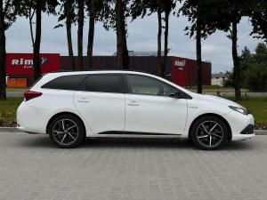 Balts Toyota Auris 2019 Viļņa, ar dzinēja tilpumu 1.80 L un nobraukumu 216 tūkst. km par 10800 €, foto 8 vietnē AUTOMOTO.COM.LV