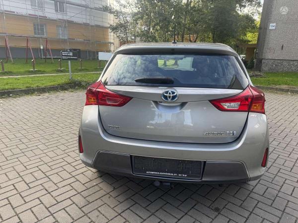 Dzeltens Toyota Auris 2014 Kauņa, ar dzinēja tilpumu 1.80 L un nobraukumu 264 tūkst. km par 7550 €, foto 6 vietnē AUTOMOTO.COM.LV