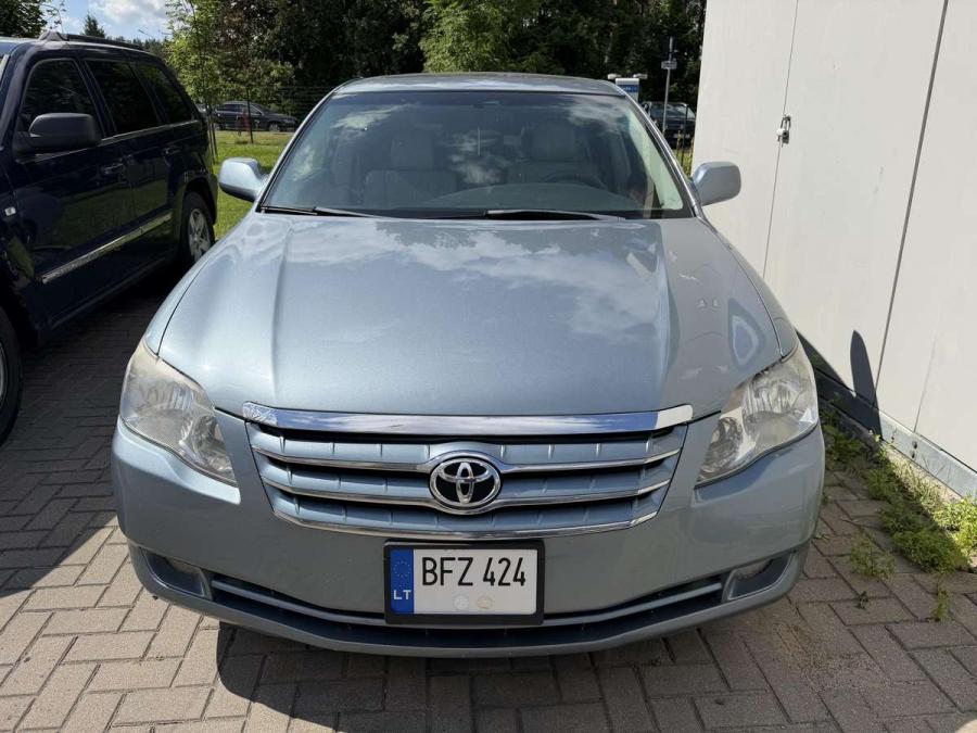 Blue Toyota Avalon 2006 in Vilnius, with an engine capacity of 3.46 L and mileage of 138 thousand km for 2450 €, photo 1 on AUTOMOTO.COM.LV