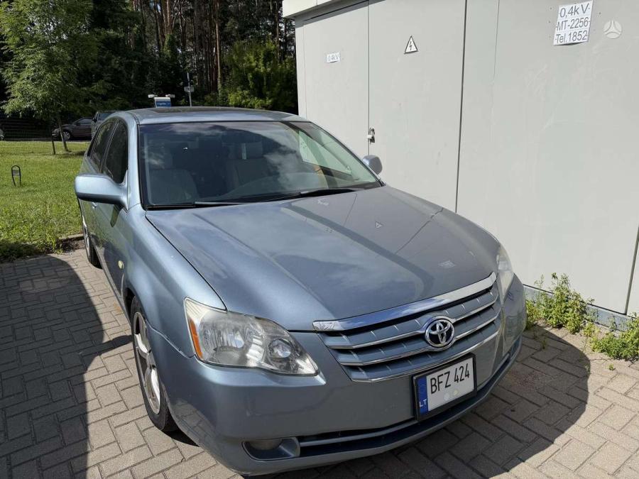 Blue Toyota Avalon 2006 in Vilnius, with an engine capacity of 3.46 L and mileage of 138 thousand km for 2450 €, photo 4 on AUTOMOTO.COM.LV