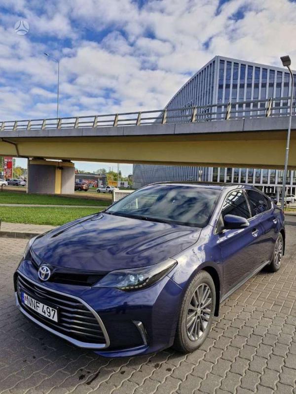 Zils Toyota Avalon 2014 Viļņa, ar dzinēja tilpumu 2.50 L un nobraukumu 1000 tūkst. km par 19000 €, foto 2 vietnē AUTOMOTO.COM.LV