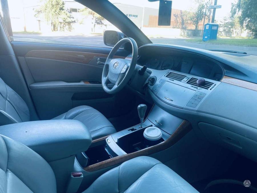 Grey Toyota Avalon 2008 in Vilnius, with an engine capacity of 3.46 L and mileage of 129 thousand km for 2500 €, photo 8 on AUTOMOTO.COM.LV