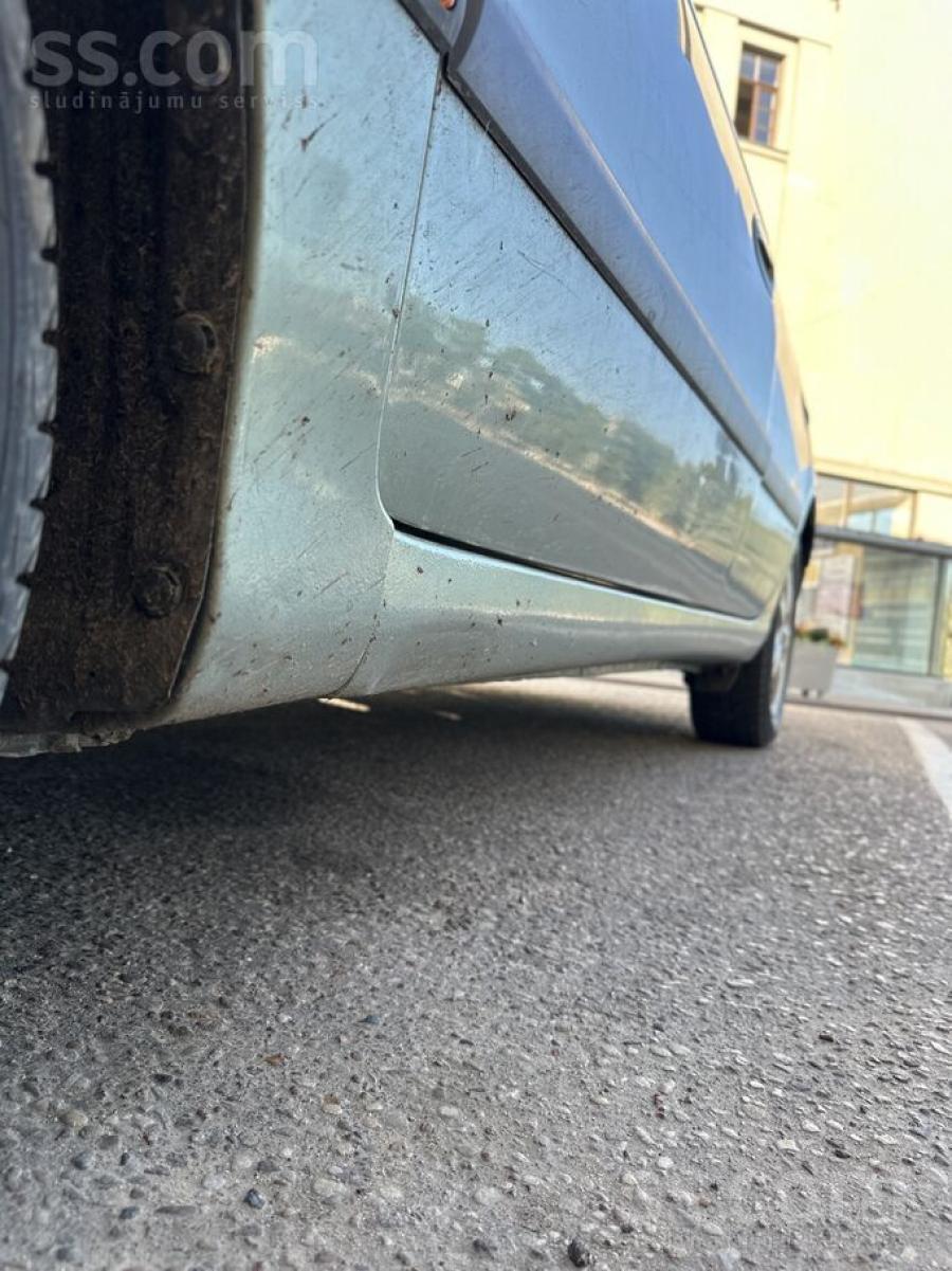 Toyota Avalon 2001 Daugavpils, ar dzinēja tilpumu 2.00 L un nobraukumu 299 tūkst. km par 2000 €, foto 8 vietnē AUTOMOTO.COM.LV