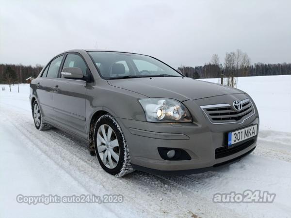 Smilšu krāsa Toyota Avensis 2007 Veru, ar dzinēja tilpumu 2.00 L un nobraukumu 0 tūkst. km par 2800 €, foto 2 vietnē AUTOMOTO.COM.LV