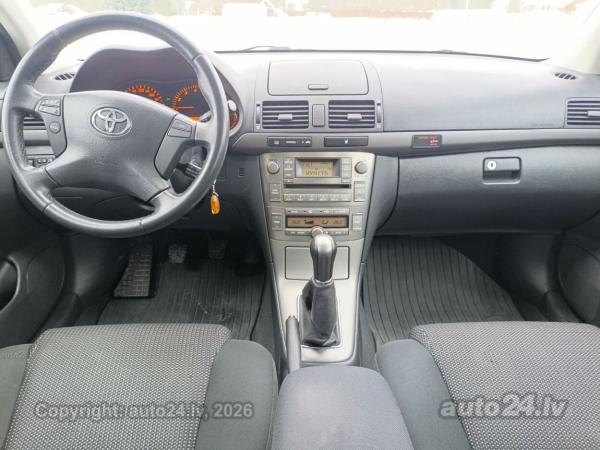 Smilšu krāsa Toyota Avensis 2007 Veru, ar dzinēja tilpumu 2.00 L un nobraukumu 0 tūkst. km par 2800 €, foto 6 vietnē AUTOMOTO.COM.LV