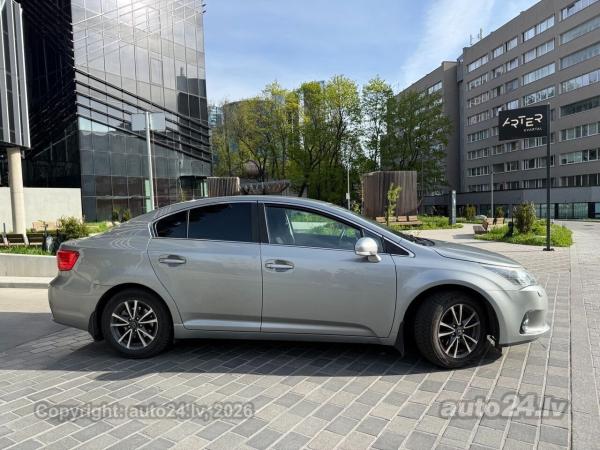Бежевый Тойота Авенсис 2014 в Таллин, объемом двигателя 1.80 л и пробегом 141 тыс. км за 8600 €, фото 2 на AUTOMOTO.COM.LV