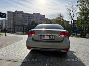 Beige Toyota Avensis 2014 in Tallinn, with an engine capacity of 1.80 L and mileage of 141 thousand km for 8600 €, photo 4 on AUTOMOTO.COM.LV
