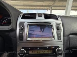 Beige Toyota Avensis 2014 in Tallinn, with an engine capacity of 1.80 L and mileage of 141 thousand km for 8600 €, photo 14 on AUTOMOTO.COM.LV
