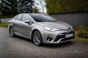 Smilšu krāsa Toyota Avensis 2016 Tallina, ar dzinēja tilpumu 1.80 L un nobraukumu 200 tūkst. km par 9900 €, foto  vietnē AUTOMOTO.COM.LV