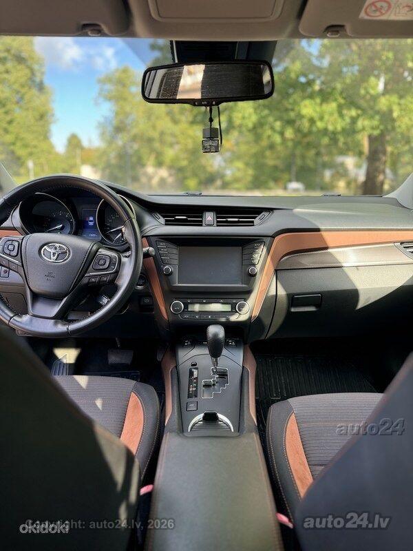 Бежевый Тойота Авенсис 2016 в Таллин, объемом двигателя 1.80 л и пробегом 141 тыс. км за 11499 €, фото 5 на AUTOMOTO.COM.LV