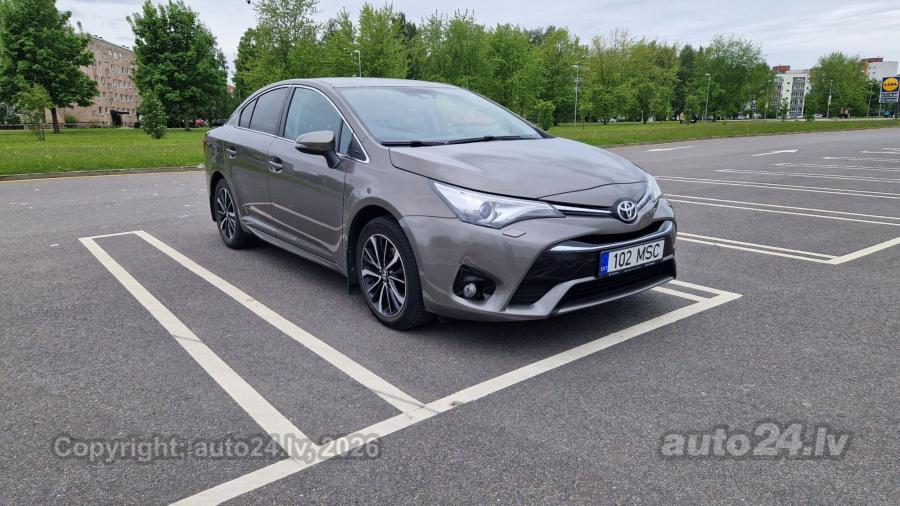 Бежевый Тойота Авенсис 2018 в Таллин, объемом двигателя 1.80 л и пробегом 91 тыс. км за 13399 €, фото 1 на AUTOMOTO.COM.LV
