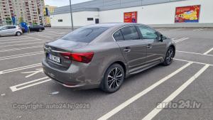 Бежевый Тойота Авенсис 2018 в Таллин, объемом двигателя 1.80 л и пробегом 91 тыс. км за 13399 €, фото 3 на AUTOMOTO.COM.LV