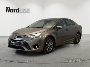 Smilšu krāsa Toyota Avensis 2018 Tallina, ar dzinēja tilpumu 1.80 L un nobraukumu 175 tūkst. km par 12490 €, foto  vietnē AUTOMOTO.COM.LV
