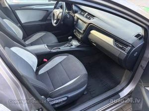 Бежевый Тойота Авенсис 2016 в Таллин, объемом двигателя 1.80 л и пробегом 391 тыс. км за 7900 €, фото 15 на AUTOMOTO.COM.LV